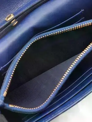 Prada 00s Quilted Shoulder Wallet