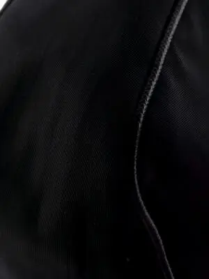 Prada Re-edition 2005 Shoulder Bag - Black