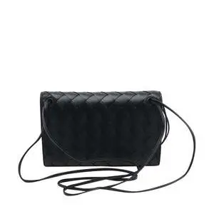 Bottega Veneta Andiamo Pouch On Strap - Black