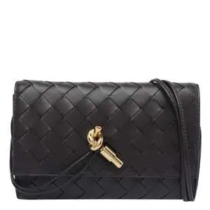 Bottega Veneta Andiamo Pouch On Strap - Brown