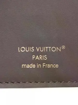 LOUIS VUITTON 2021s Capucines Trifold Wallet