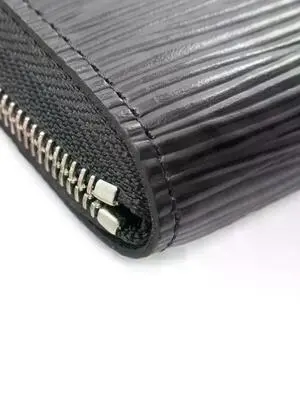 LOUIS VUITTON 2021s Zippy Épi Wallet