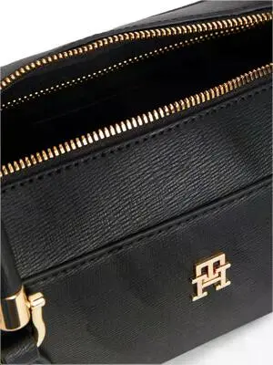Tommy Hilfiger Grained Leather Shoulder Bag