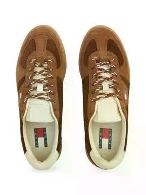 Tommy Hilfiger Greenwich Logo-patch Panelled Sneakers