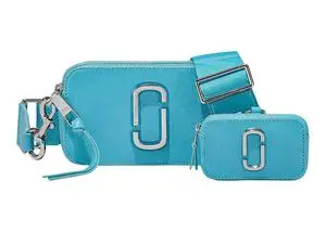 Marc Jacobs The Utility Snapshot - Pool
