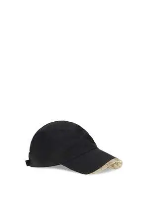 Gucci Baseball Cap With Gg Fabric Detail