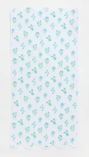 WEEZIE Floral Scallop Bath Towel