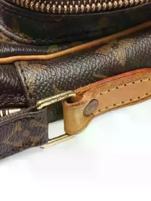 LOUIS VUITTON Monogram Shoulder Bag