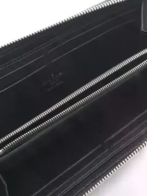 LOUIS VUITTON 2018 Epi Clemence Wallet