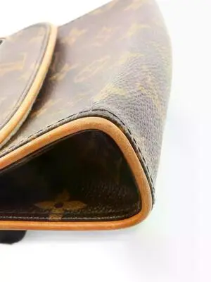 LOUIS VUITTON 2004 Florentine Belt Bag