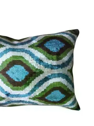 LES-OTTOMANS Ikat-print Cushion