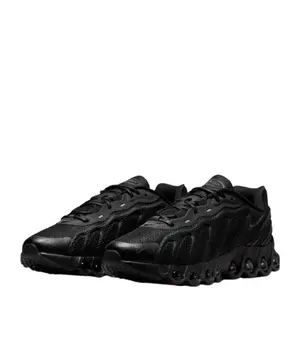 Nike Max Dn8 Shoes