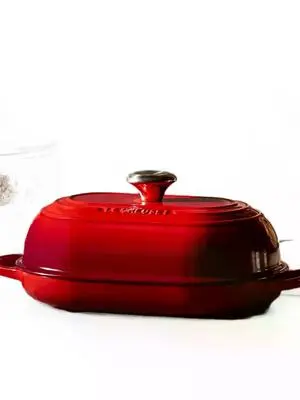 LE CREUSET Oval-shaped Bread Oven