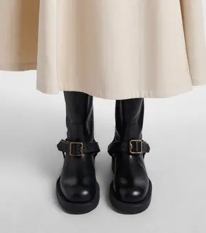 Burberry Soft Saddle Leather Mid-calf Boots With Buckle Fastening - Black