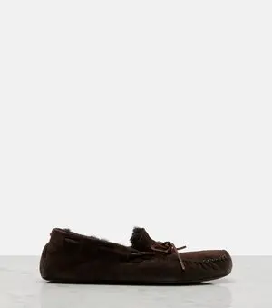 THE ROW Lucca Shearling-trimmed Suede Boat Shoes