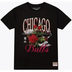 Mitchell & Ness Chicago Bulls Floral Graphic T-shirt - Black
