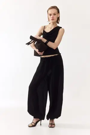 H&m Loose-fit Crinkled Balloon Drawstring Trousers - Black
