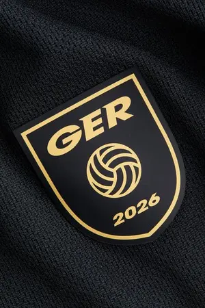 H&m Printed Football Shirt - Black/germany
