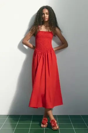 H&m Smocked Flared-skirt Dress - Red