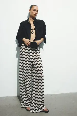H&m Wide Textured-knit Trousers - Black/zigzag Pattern