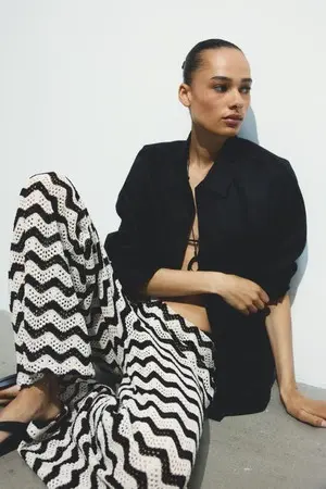 H&m Wide Textured-knit Trousers - Black/zigzag Pattern