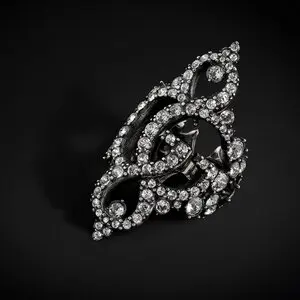 Gucci Gg Marmont Crystal Wide Ring - Silver-toned Metal
