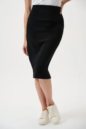 JOSEPH RIBKOFF Joseph Ribkoff Classic High-Waisted Pencil Skirt With Knee Slit