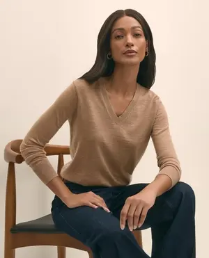Brooks Brothers Ultimate Merino Wool V-neck Sweater | | Medium - Camel