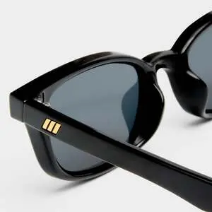Le Specs Echelon + | Smoke Mono