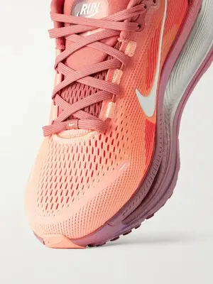 Nike Vomero 18 Sneakers - Pink