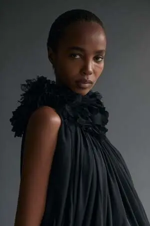 HEIRLOME Lizette Top With Removable Chantilly Lace Collar