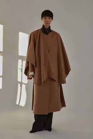 HEIRLOME Danica Shawl Cape In Italian Hair