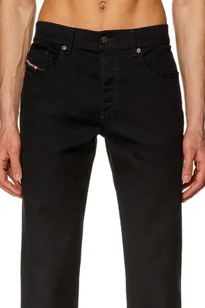DIESEL® D-finitive Tapered-leg Jeans