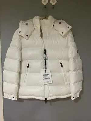 Moncler Maire Hooded Short Down Jacket - White