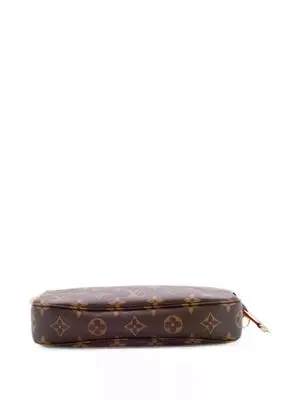LOUIS VUITTON Monogram Canvas Pochette Accessoires Nm Clutch Bag