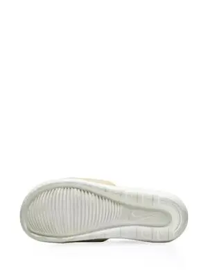 Nike Victori One Slides