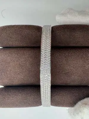 Hermès Diamond Kelly Bracelet In White Gold