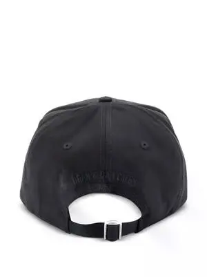 Dsquared2 Distressed Logo-patch Baseball Cap