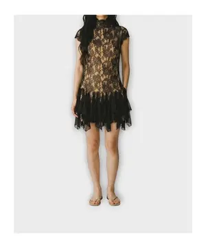Valentino Garavani Short-sleeved Lace Dress With Floral Pattern