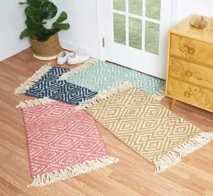 Carol & Frank Fringed Diamond Hibiscus Jute Rug