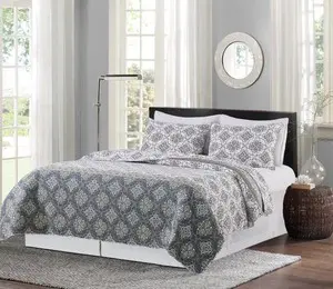 C&F HOME Booker Medallion Bedding Quilt Set
