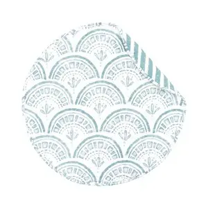 Carol & Frank Halsey Round Set Of 4 Placemats 17