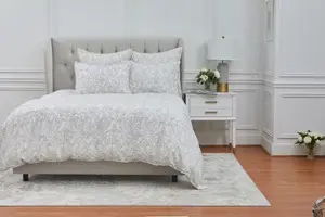 ELISABETH YORK Carolina Queen Duvet Cover