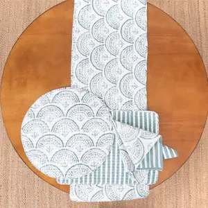 Carol & Frank Halsey Scallop Table Runner 14" X 51