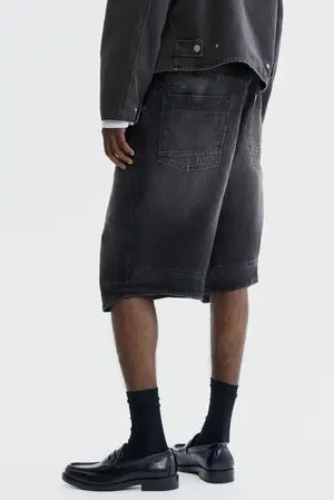 H&m Super Baggy Knee Length Denim Shorts - Black