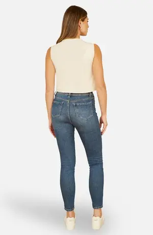 YUMI Embroidered Cotton Waistcoat