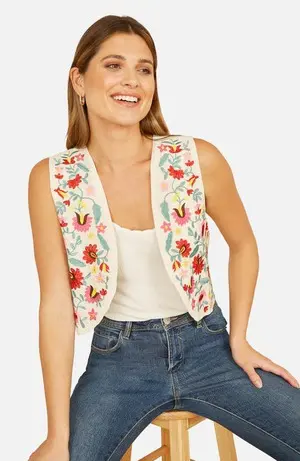 YUMI Embroidered Cotton Waistcoat