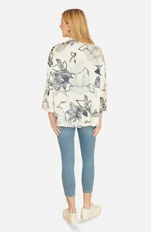 YUMI Abstract Floral Print Open Front Top With Flared Sleeves