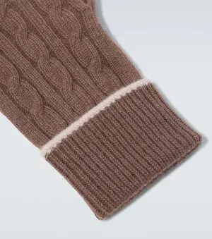 Eleventy Cable-knit Cashmere Gloves