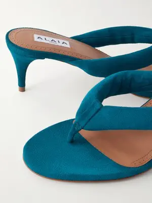 Alaïa 55 Padded Suede Thong Sandals - Blue